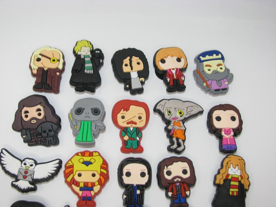 Lot Of 25 Harry Potter Shoe Charms Ron Hermione Dobby Hagrid Luna for ...