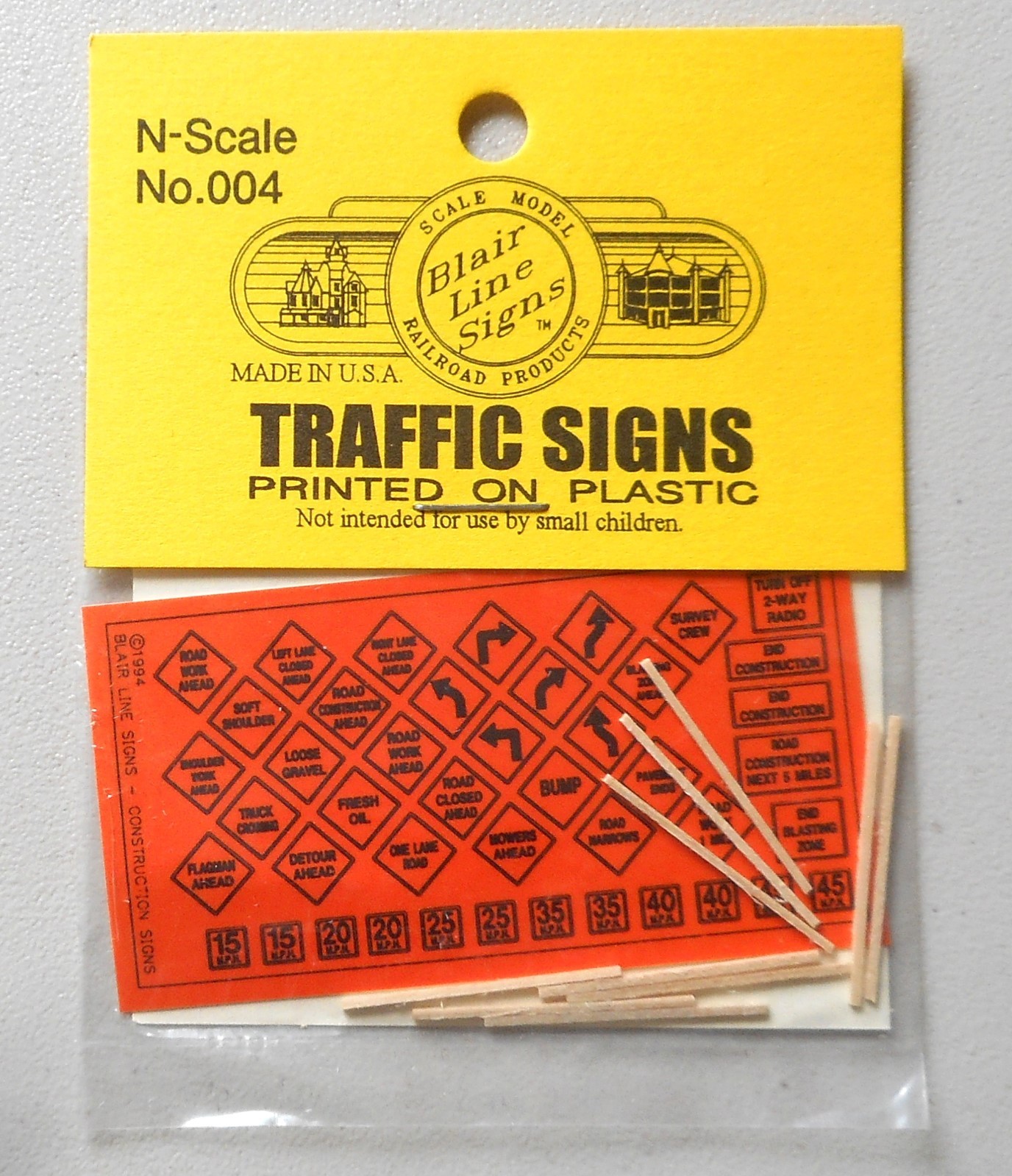 N Scale Construction Signs SCALE TRAIN LAYOUT DIORAMA BLAIR LINE 004 | eBay