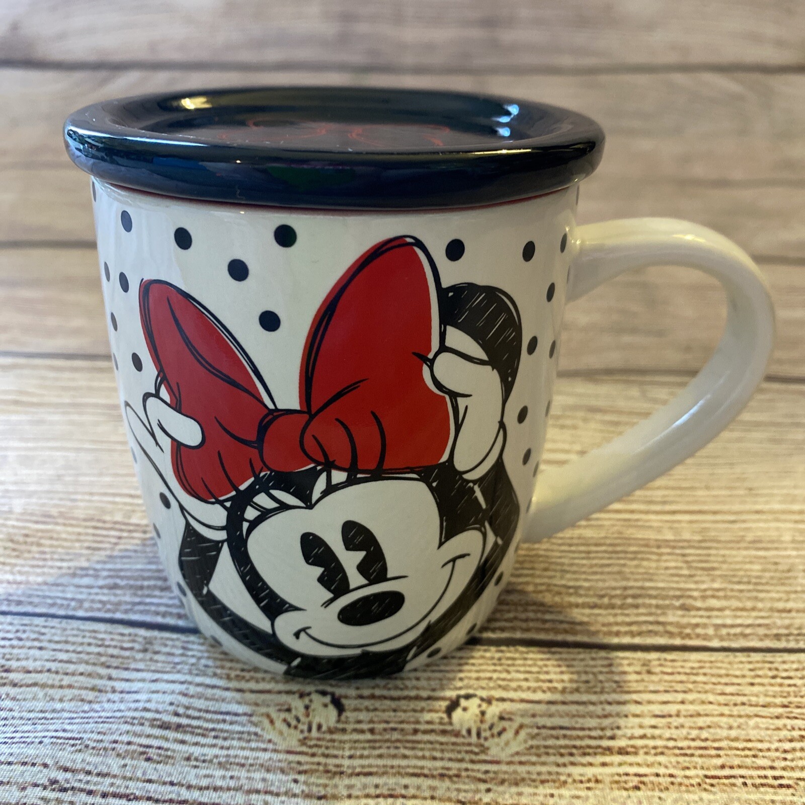 Minnie Mouse Coffee Mug Cup Lid Disney Store All About the Dots Black ...