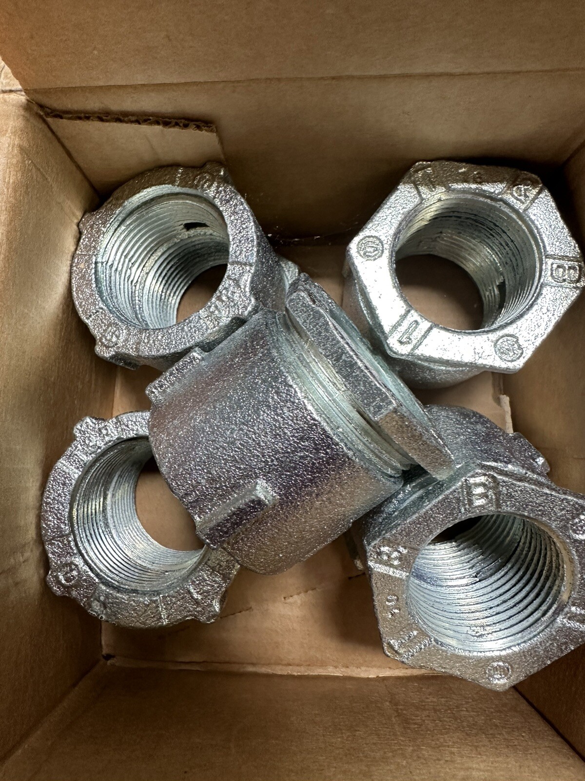 QTY 5 NEW THOMAS & BETTS 677 1" ERICKSON COUPLING 1 inch T&B NIB NEW | eBay