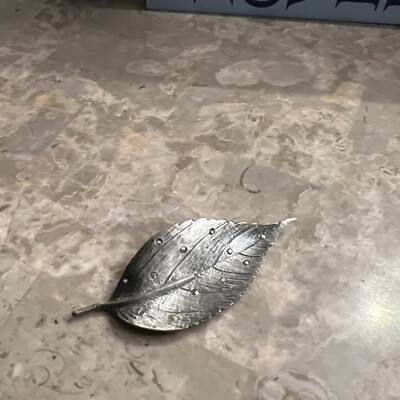 Vintage 1960S Silvertone Lisa Brooch With Genuine Marcasite Embedded ...