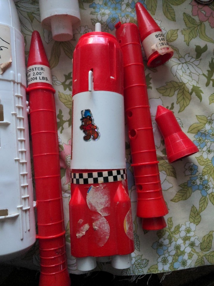 16-in Process Plastic Company Rocket With Stand Astronauts 1960s Toy ...