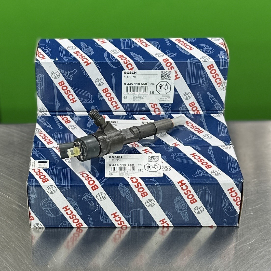 fuel injector bosch new set of 4 for deutz khd TCD3.6L4 04123831 ...