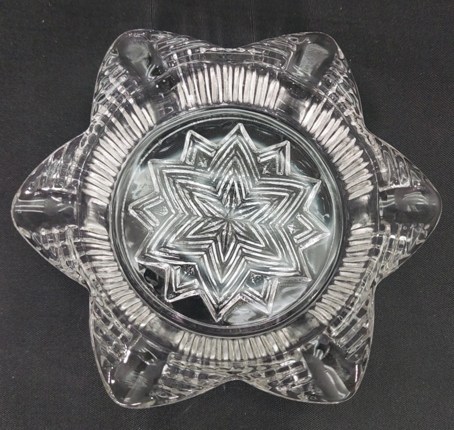 Vintage Star Shaped Clear Pressed Glass Star Burst Ashtray 6 Points | eBay