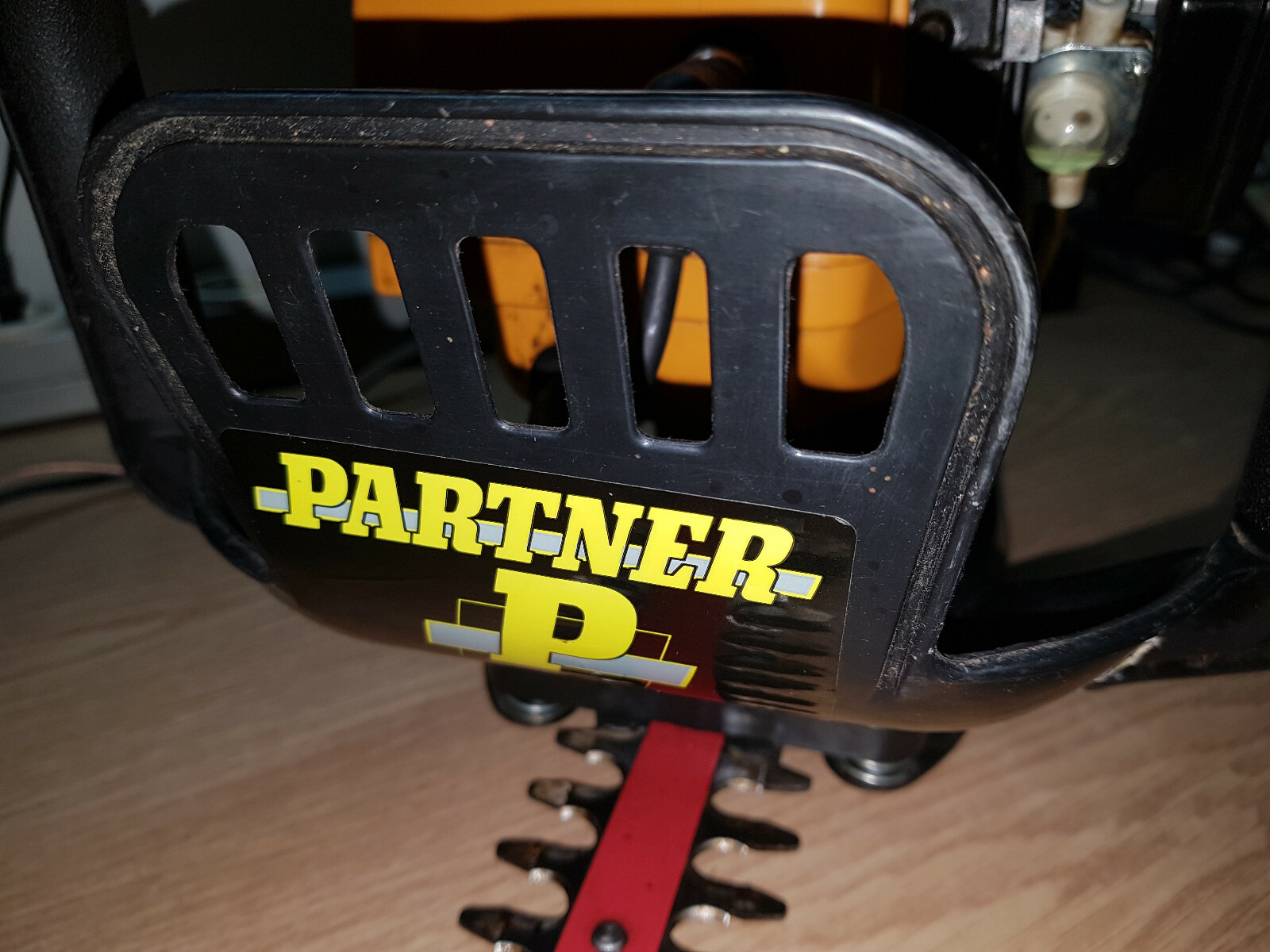 Partner HG 55-12 Heckenschere Benzin!!! s.Fotos!!! | eBay.de