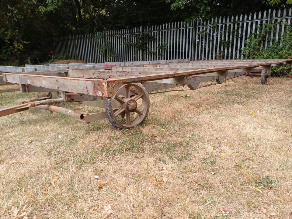 Vintage Shepherds Hut Chassis Industrial Trolley , 4 Wheel 6000mm X ...