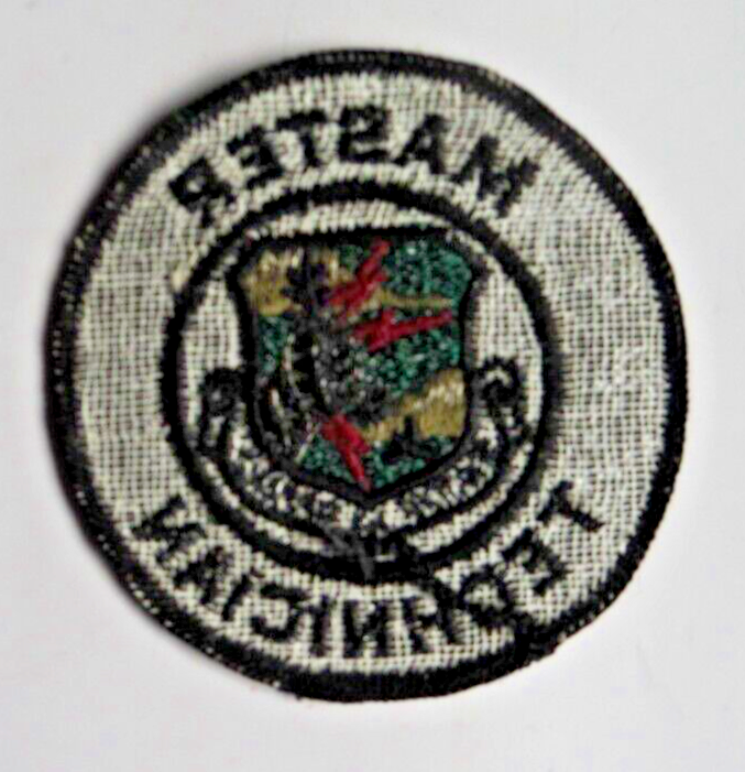 Vintage USAF Strategic Air Command Master Technician Patch ICBM *Unused ...