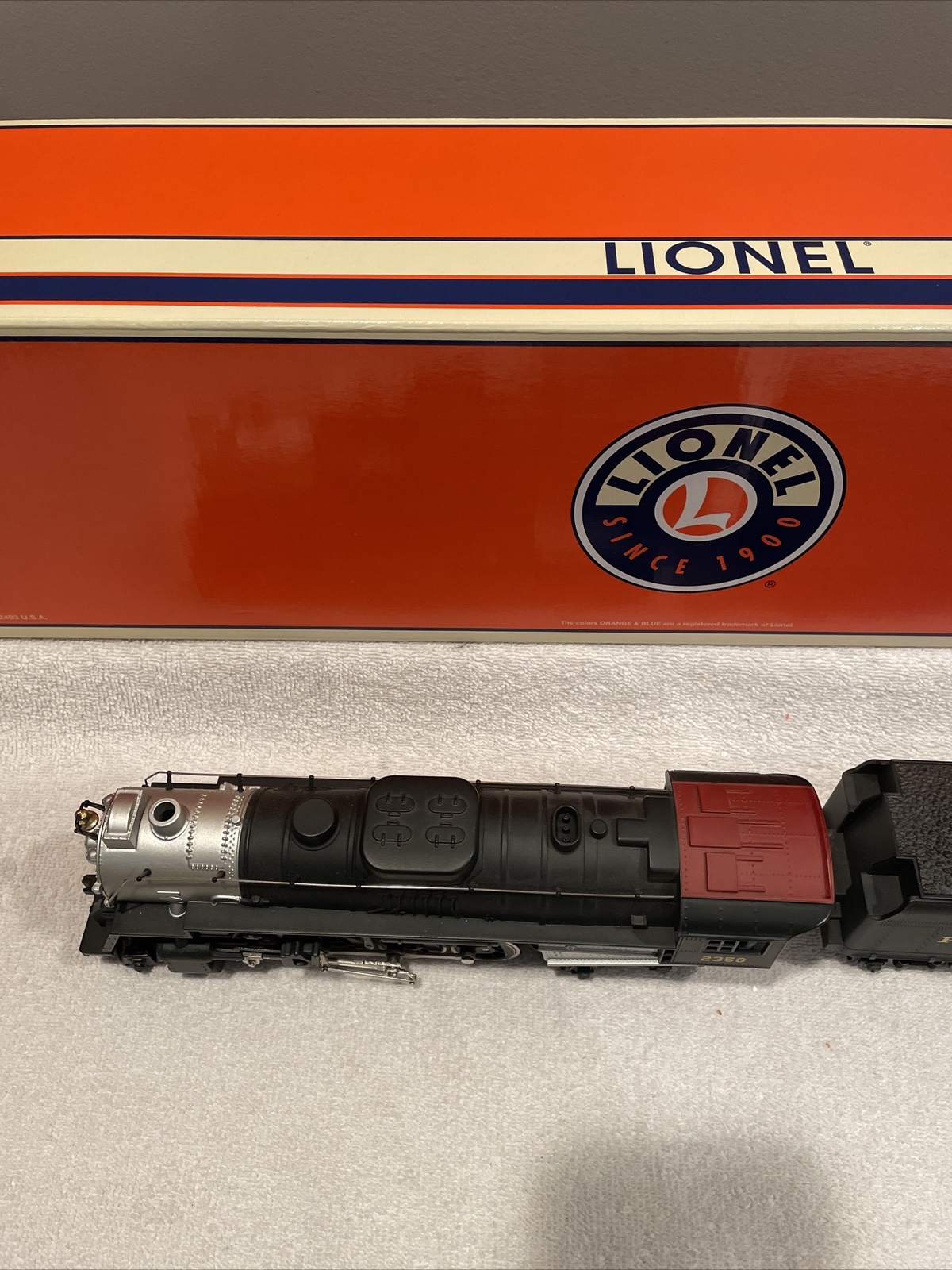LIONEL 2-8-4 THREE RIVERS BERKSHIRE JR Locomotive & Tender W ...