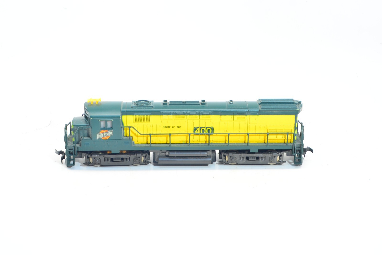 HO Gauge AHM Chicago & North Western Route of the 400 Powered Diesel ...