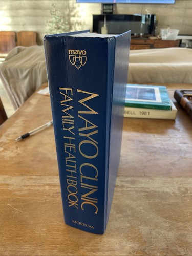 Large Mayo Clinic Family Health Book 1990 Editor David E. Larson, M.D ...