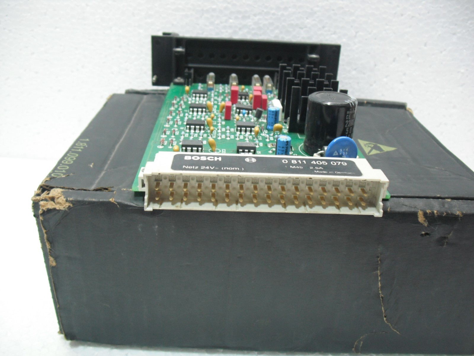 BOSCH 0811 405 079 PROPORTIONAL AMPLIFIER CARD / VALVE DRIVER | eBay