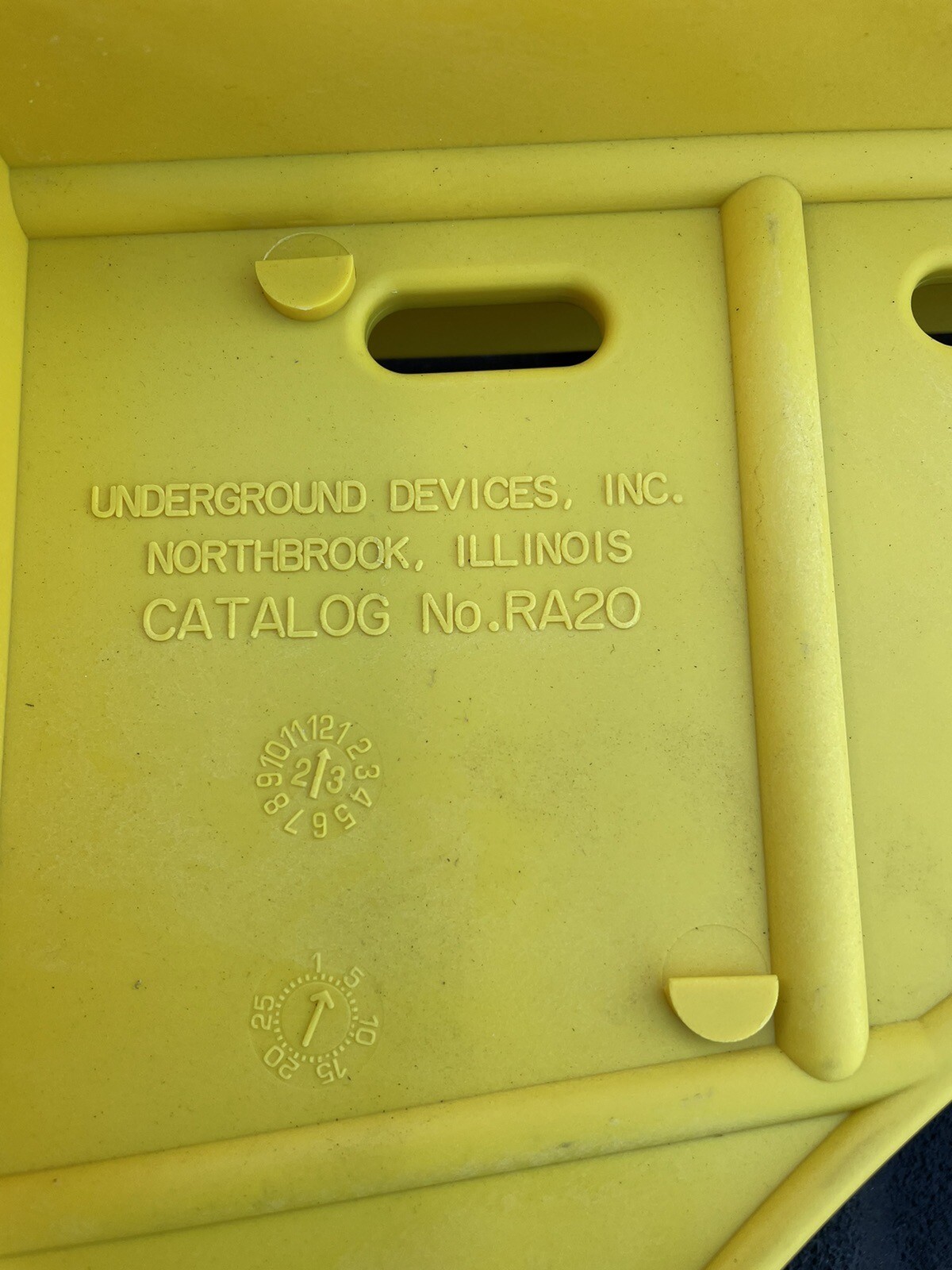 Open Box - Underground Devices RA20 20” Cable Rack Arm RA-20 | eBay