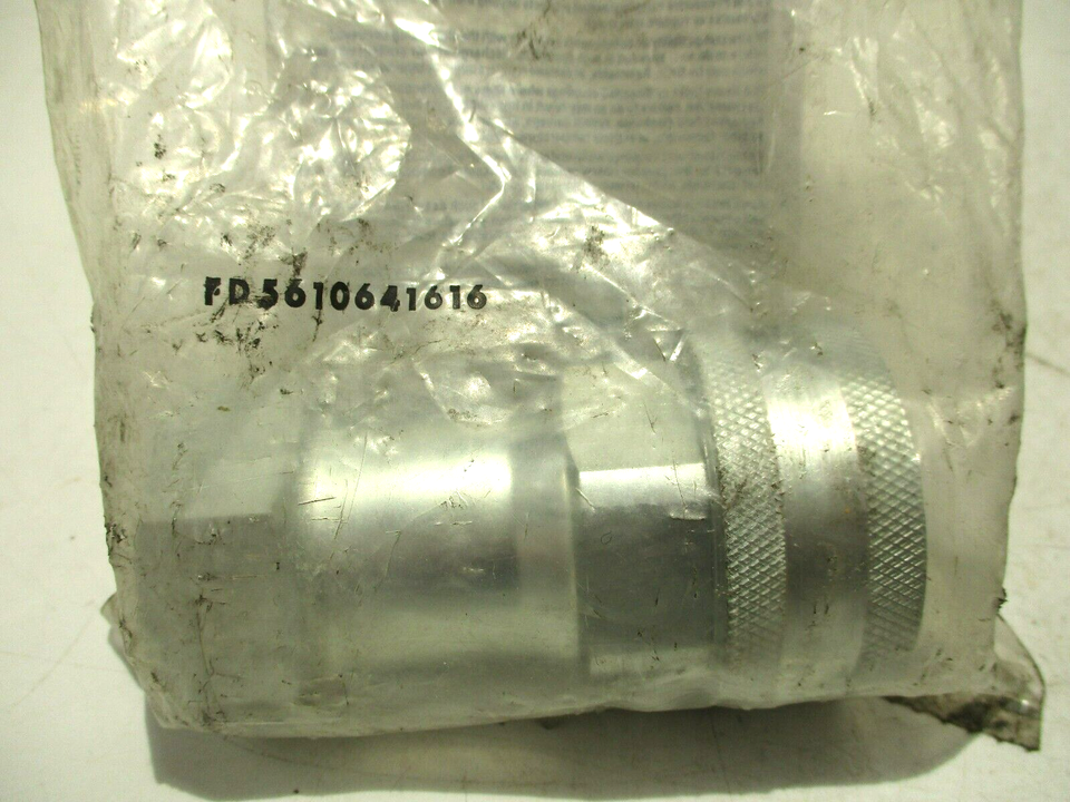 NEW EATON AEROQUIP FD5610641616 QUICK COUPLING STEEL VITON FEMALE FD56 ...