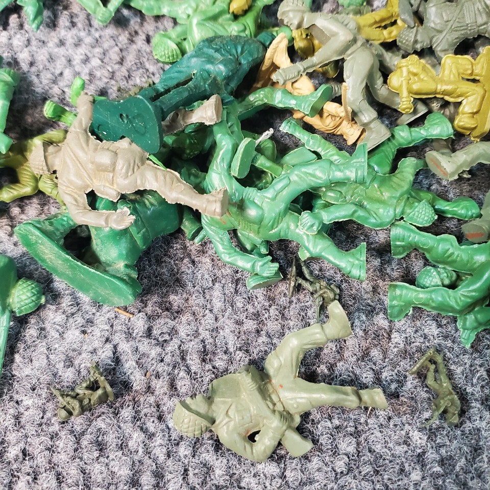Vtg Lot of Military Figures Tim Mee Lido Marx MPC 60s 70s Soldiers Army ...