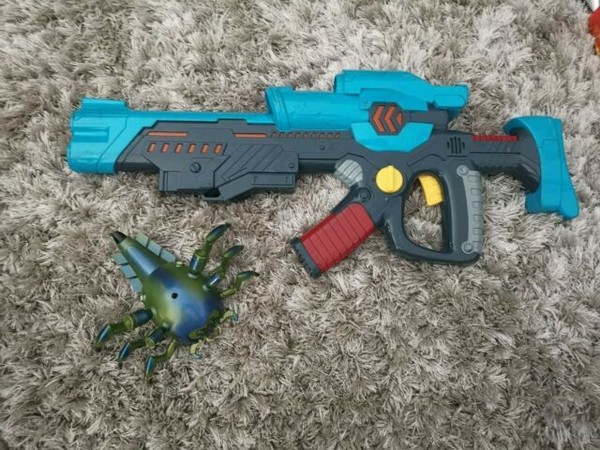 Disney Wreck It Ralph Bug Blaster Gun for sale online | eBay