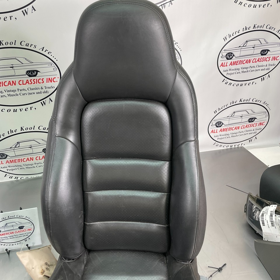 2005-06 C6 Corvette Front Bucket Seat Pair LH/RH - AQ9, AAB, Black ...