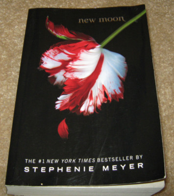 New Moon by Stephenie Meyer (2006, PB) | eBay