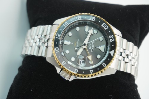 New Seiko 5 Sports SKX Sports GMT Series Steel Bracelet Men's Watch ...