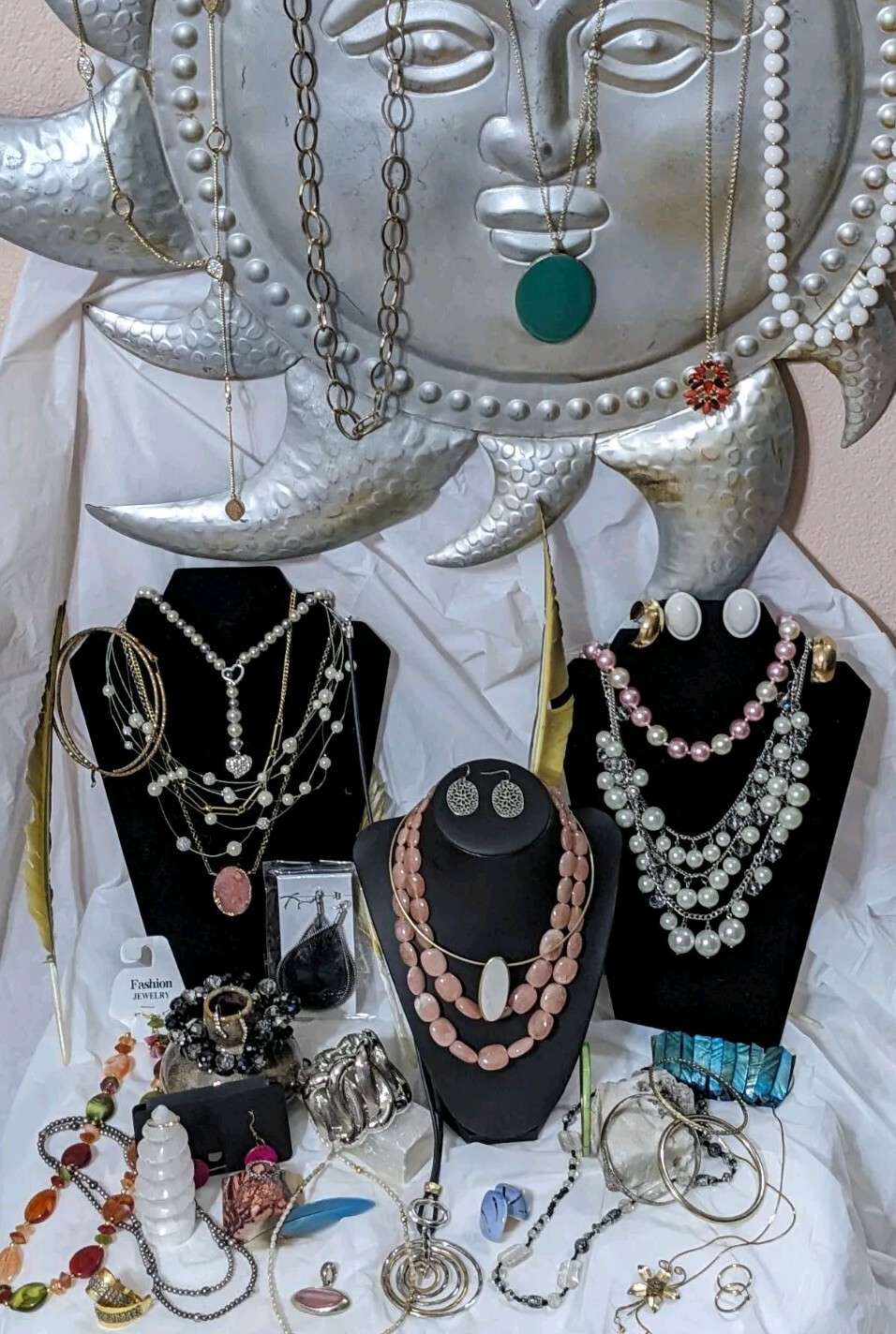 Massive Vintage-Mod Mixed Wearable Clean Jewelry Lot - Gem