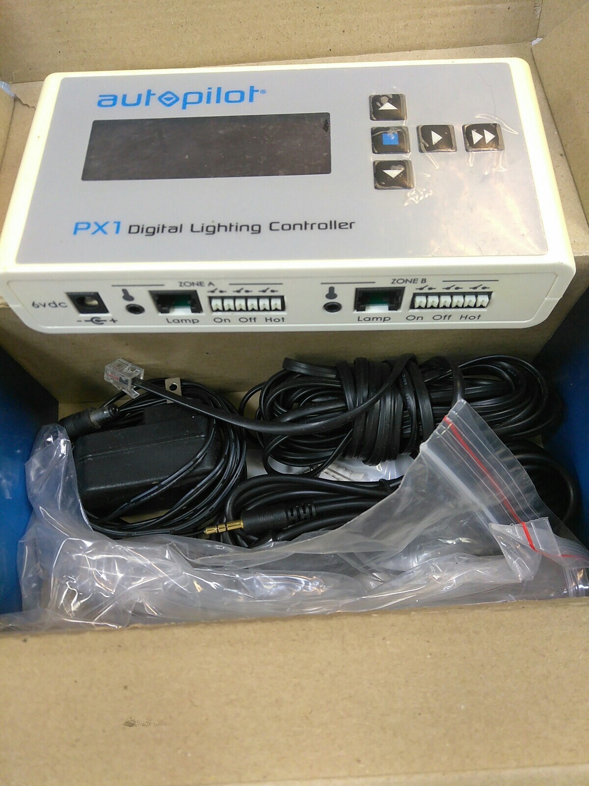 Autopilot PX1 Digital Lighting Controller 512 BALLASTS 256 PER ZONE ...
