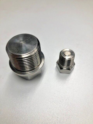 SS Fill Plug 3/4" And Drain with Magnet 1/4" Differential Transmission ...