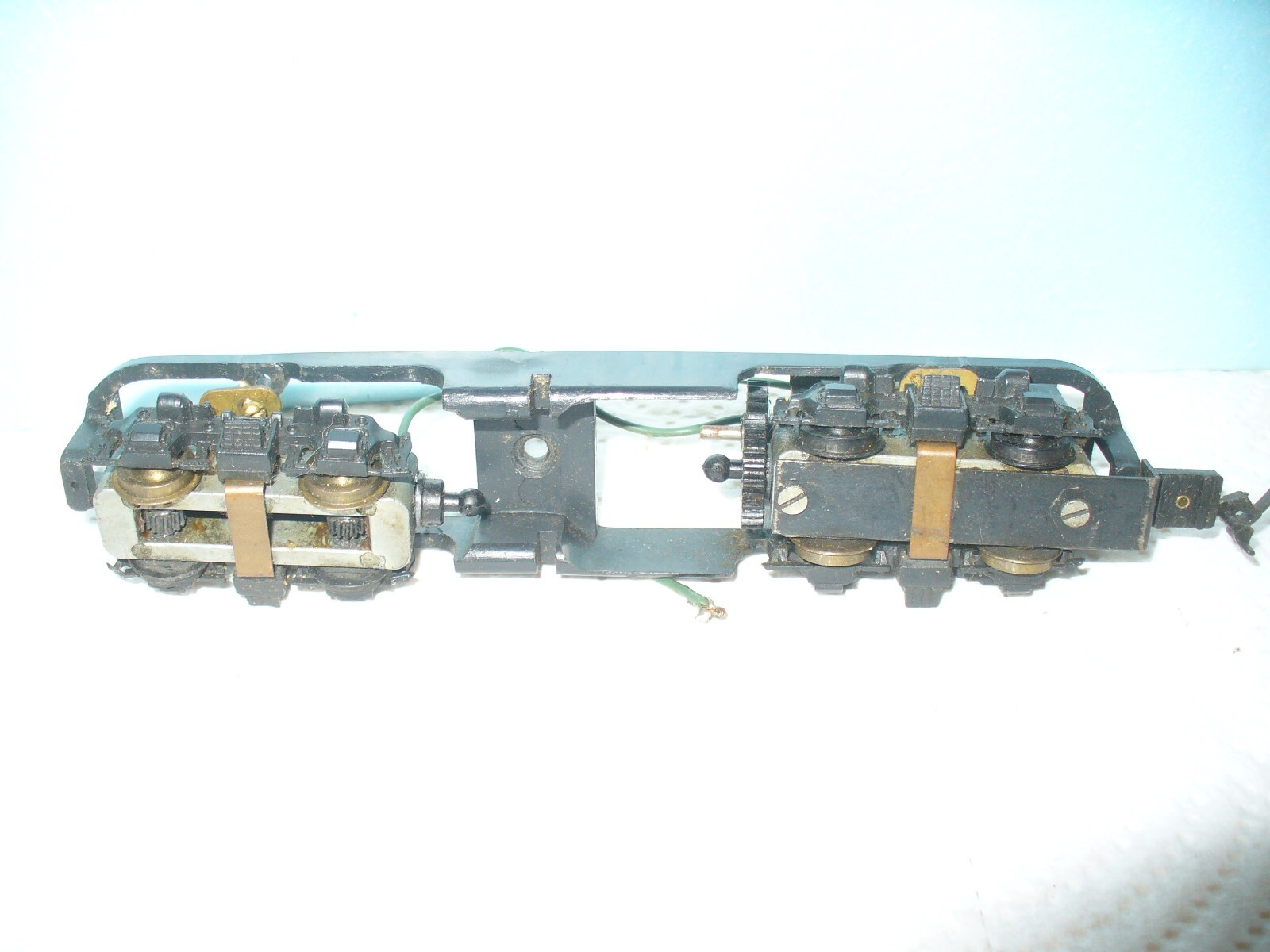 Vintage VARNEY HO '4-Axle F-Unit CHASSIS WITH MOTOR-ONLY'-does not run ...