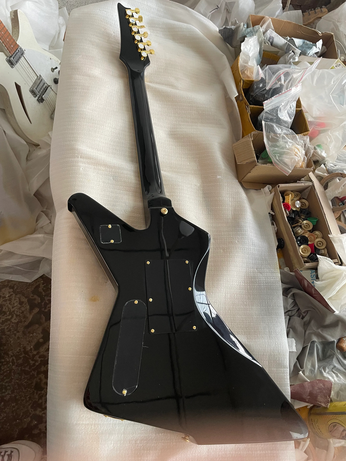 Rare Destroyer Black Electric Guitar Floyd Rose Tremolo Bridge Gold ...