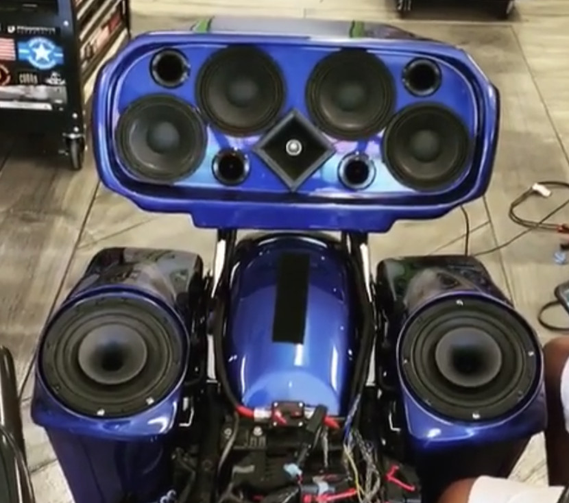 Audio Tour pack Harley Davidson Bagger competition Series Stereo With ...