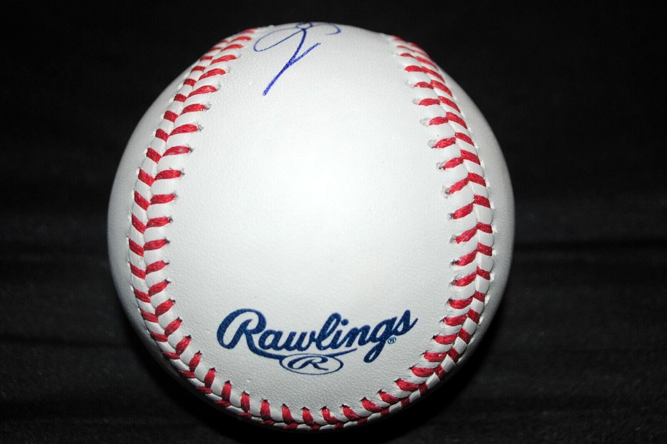 MARIANO RIVERA SIGNED OMLB MINT HOF WITH G.O.A.T SCRIPT PHOTO YANKEES ...