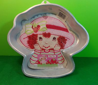 2003 Wilton Strawberry Shortcake Character Cake Pan With Insert ...