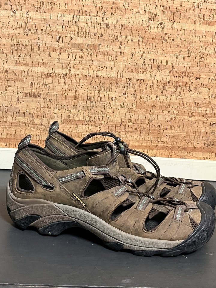 KEEN Men's Size 13 Arroyo II Hiking Shoe Waterproof Browngorpcore EUC ...