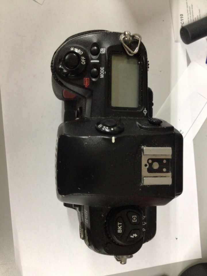 Nikon D1 2.7MP Digital SLR Cameras - Body Only Read | eBay