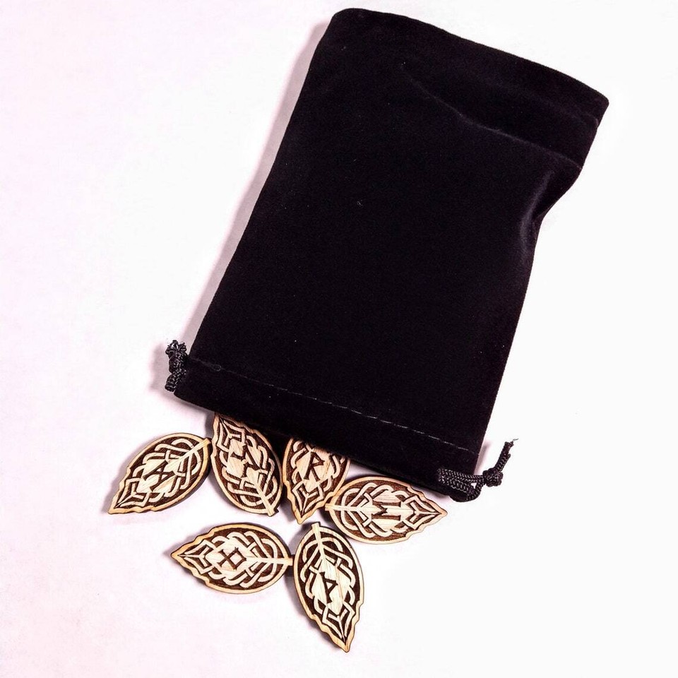 Norse Viking Elder Futhark LEAF Rune Set yggdrasil ASH WOOD worldtree ...