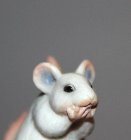 Schleich White Mouse 14406 RETIRED RARE 1" Farm life miniature figurine ...