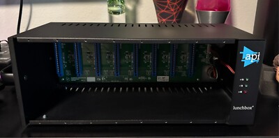 API 500- 8-Channel 500 Series Module Lunchbox Rack with Channel-Linking ...