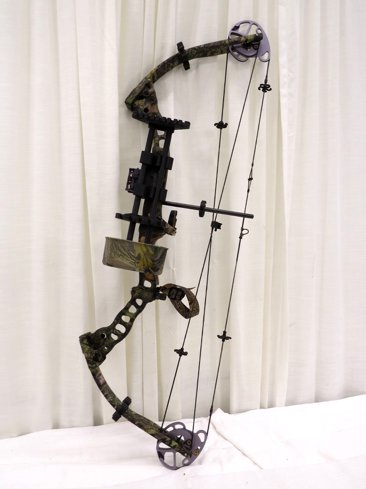 Bowtech Old Glory Left Hand Compound Bow W/3 Pin Site, Quiver, Whisker ...