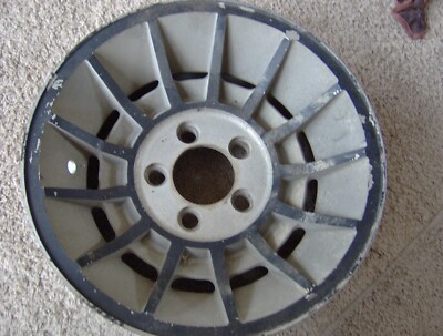 Vintage Appliance turbine vector western style mag wheel 5 on 5 bolt ...