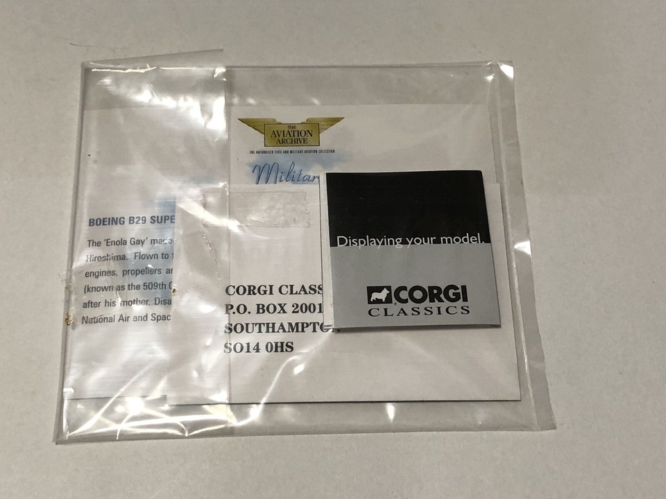 CORGI AVIATION ARCHIVE 1:144 BOEING B29 SUPERFORTRESS - ENOLA GAY 48901 ...
