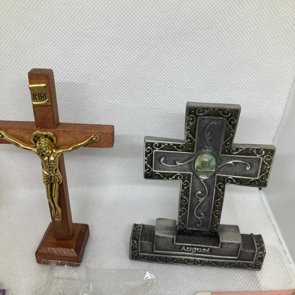 Lot Of 18 Mixed Junk Drawer Christian Cross Religious Items Lot | eBay