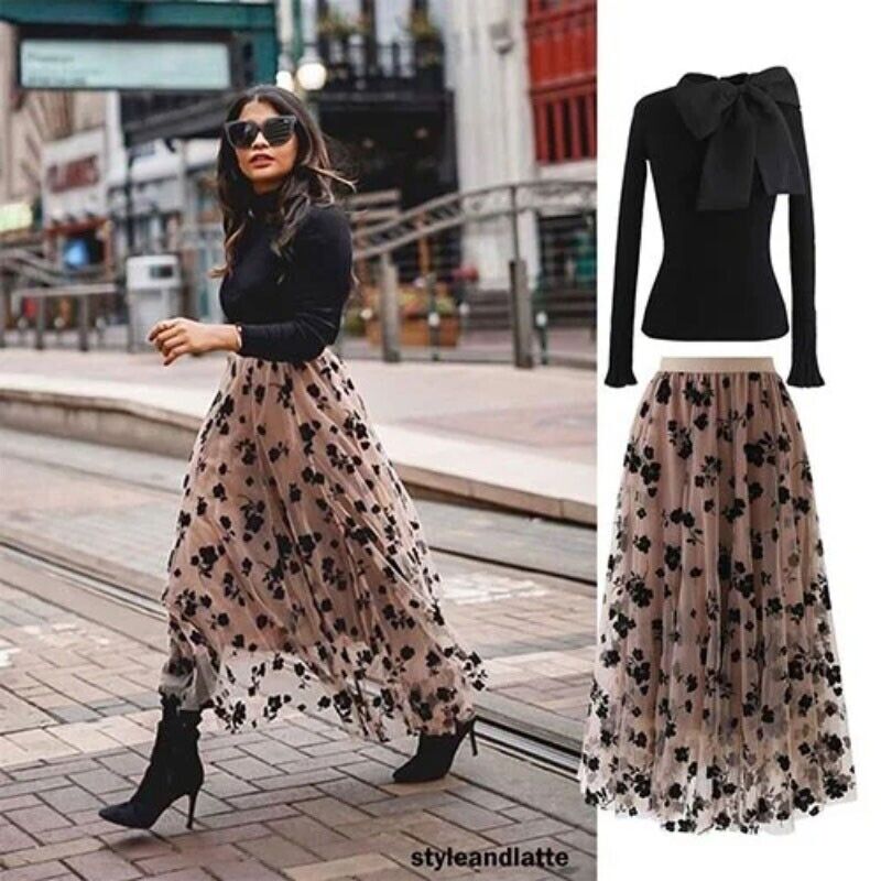 NWT Tulle 3D floral applique double layered midi skirt in NWT Tulle 3D floral applique double layered midi skirt in