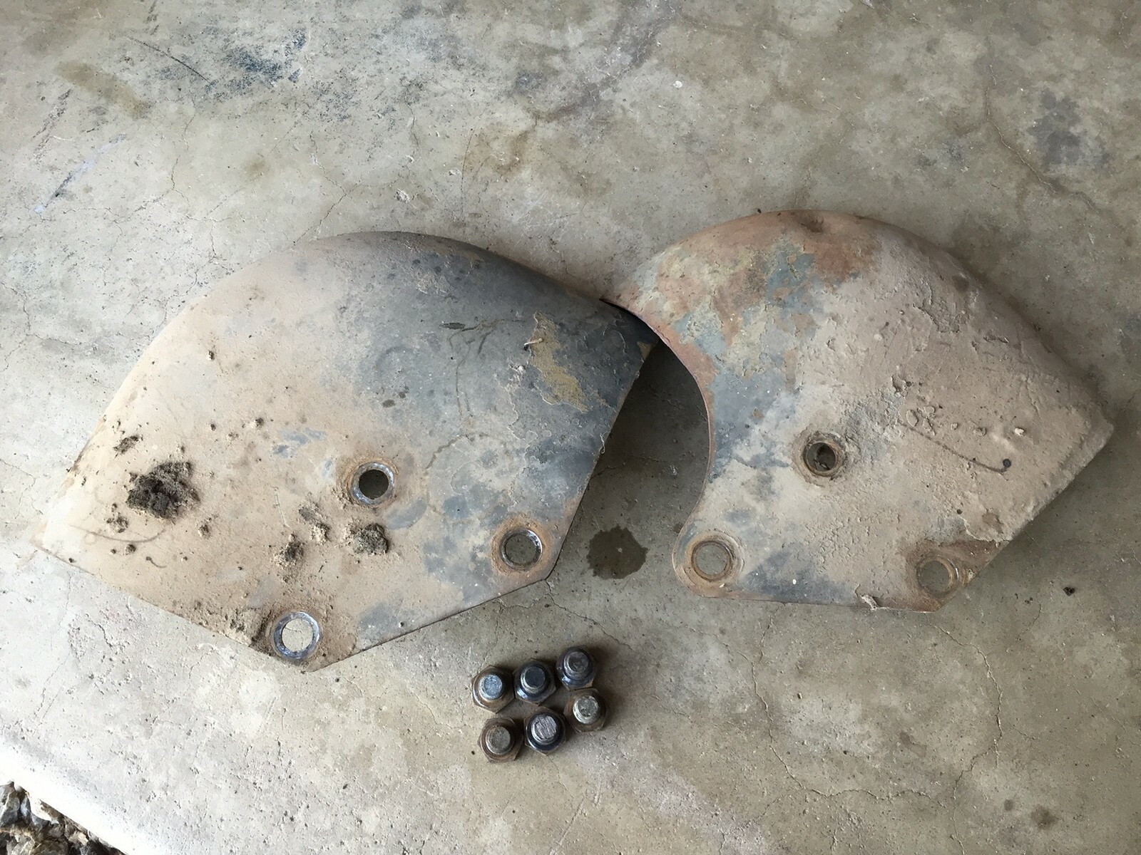 Military GMC M211 M135 Brake line proector cover for front axle | eBay