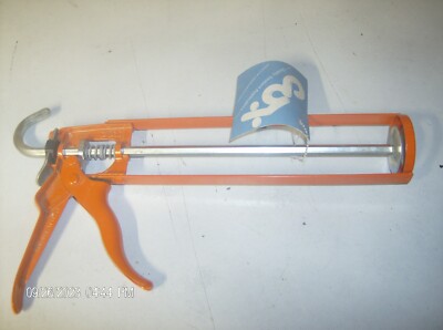 Guns & Dispensers - Cox