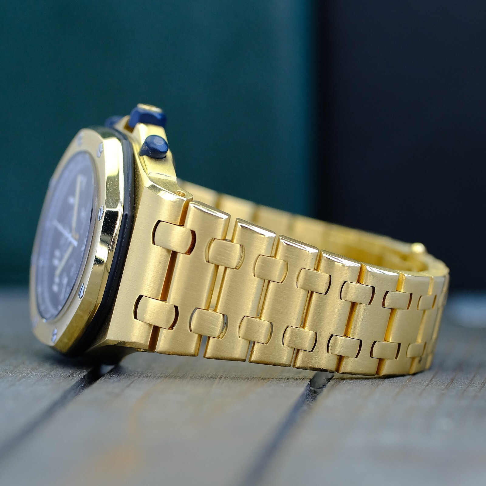 Audemars Piguet Mens Watch "Brick" Solid 18K Yellow Gold Black 41mm ...