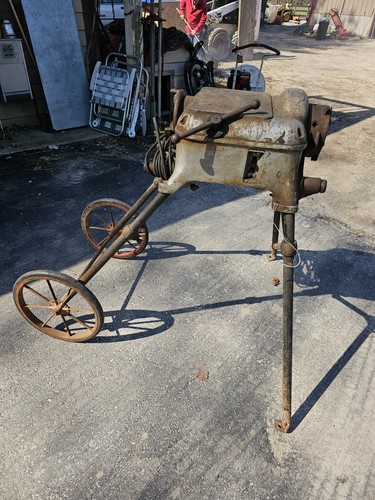 RIDGID 400 PIPE THREADER W/ ROLLING LEGS | eBay