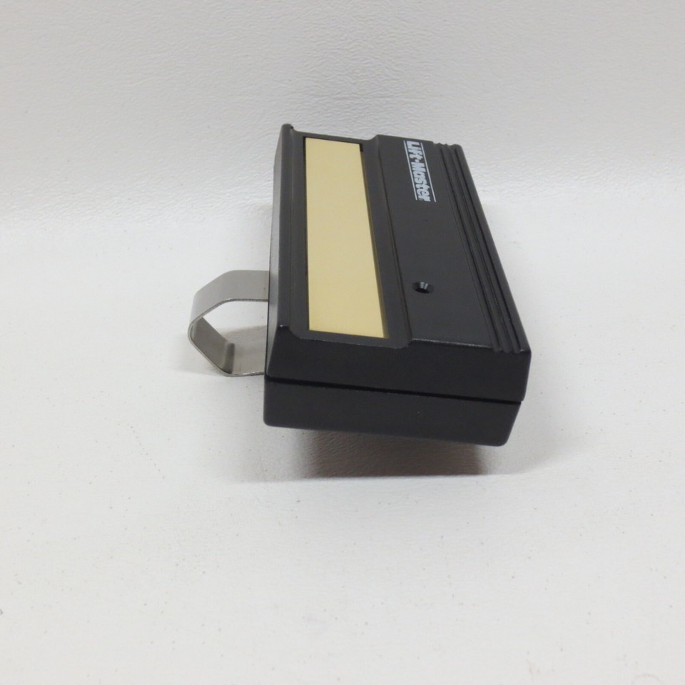 Chamberlain LiftMaster 81LM Single Button Garage Door & Gate Remote ...