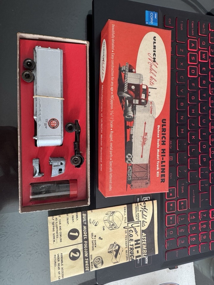 Ulrich Mack COE Fruehauf Unbuilt Boxed HO Trains Model Kit 50s MIB | eBay