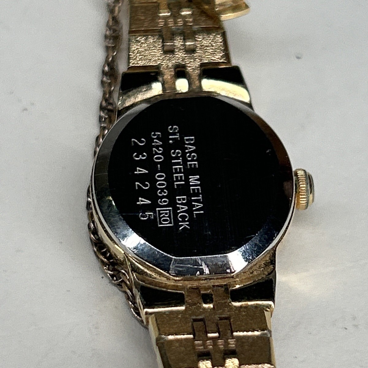 Seiko Womens 5420-0039 Quartz Watch Gold Bracelet Band Gold Seiko Womens 5420-0039 Quartz Watch Gold Bracelet Band Gold