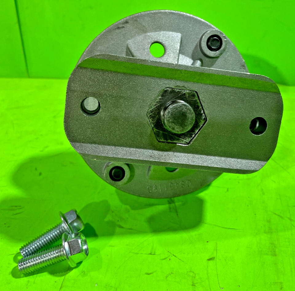 NEW for John Deere L111 Deck Spindle Mandrel Assembly GY20050 GY20785 ...