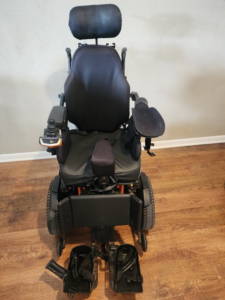 Quantum 4-front Power Wheelchair | eBay