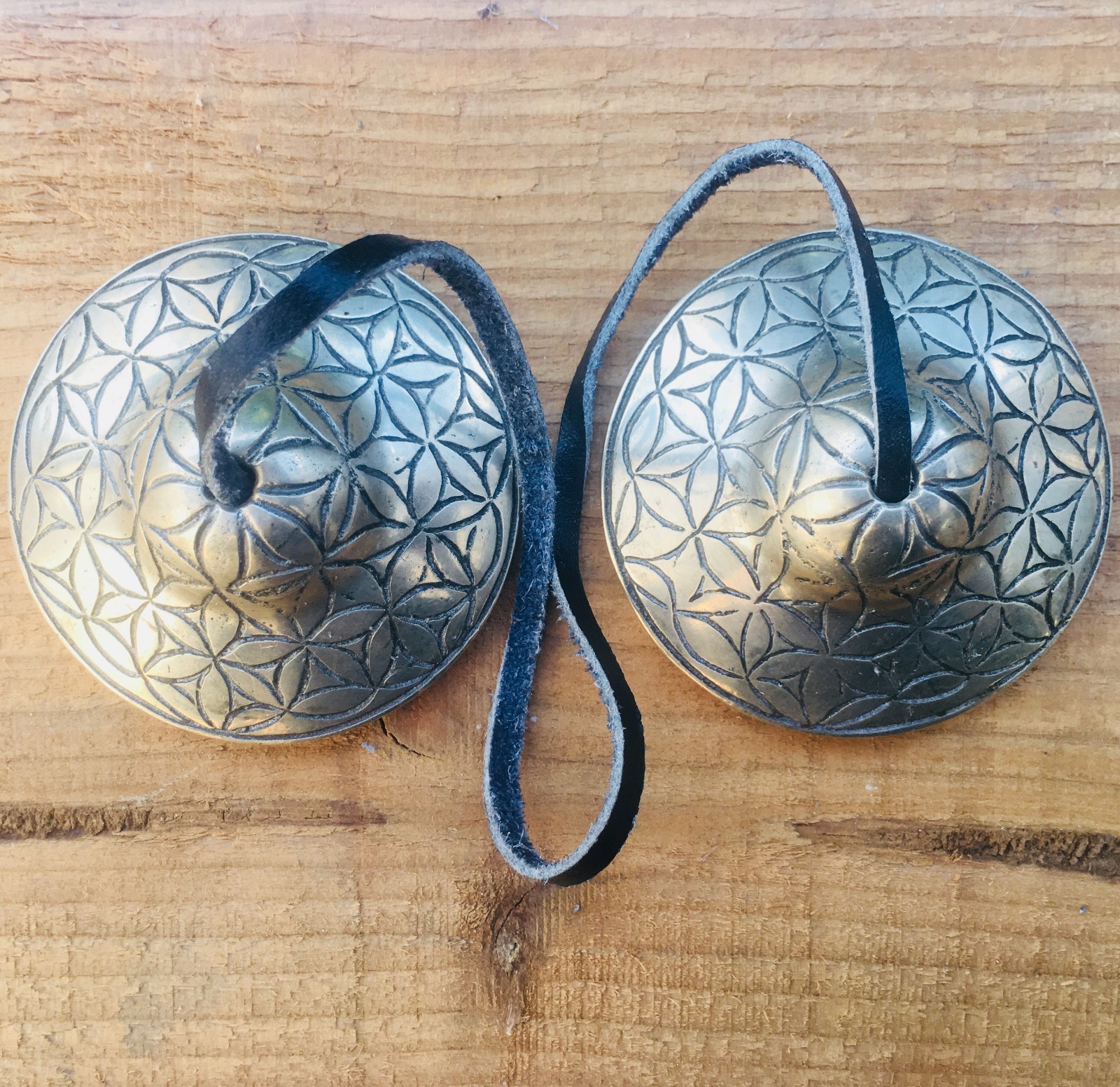 TINGSHA CHIMES BELLS CYMBALS NEW AGE BUDDHISM SOUND THERAPY MEDITATION ...